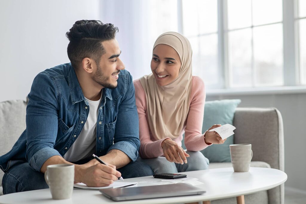 Setting Financial Goals With Your Partner | SavvyMoney Education